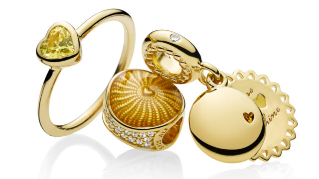 Pandora launches gold-plated jewellery collection
