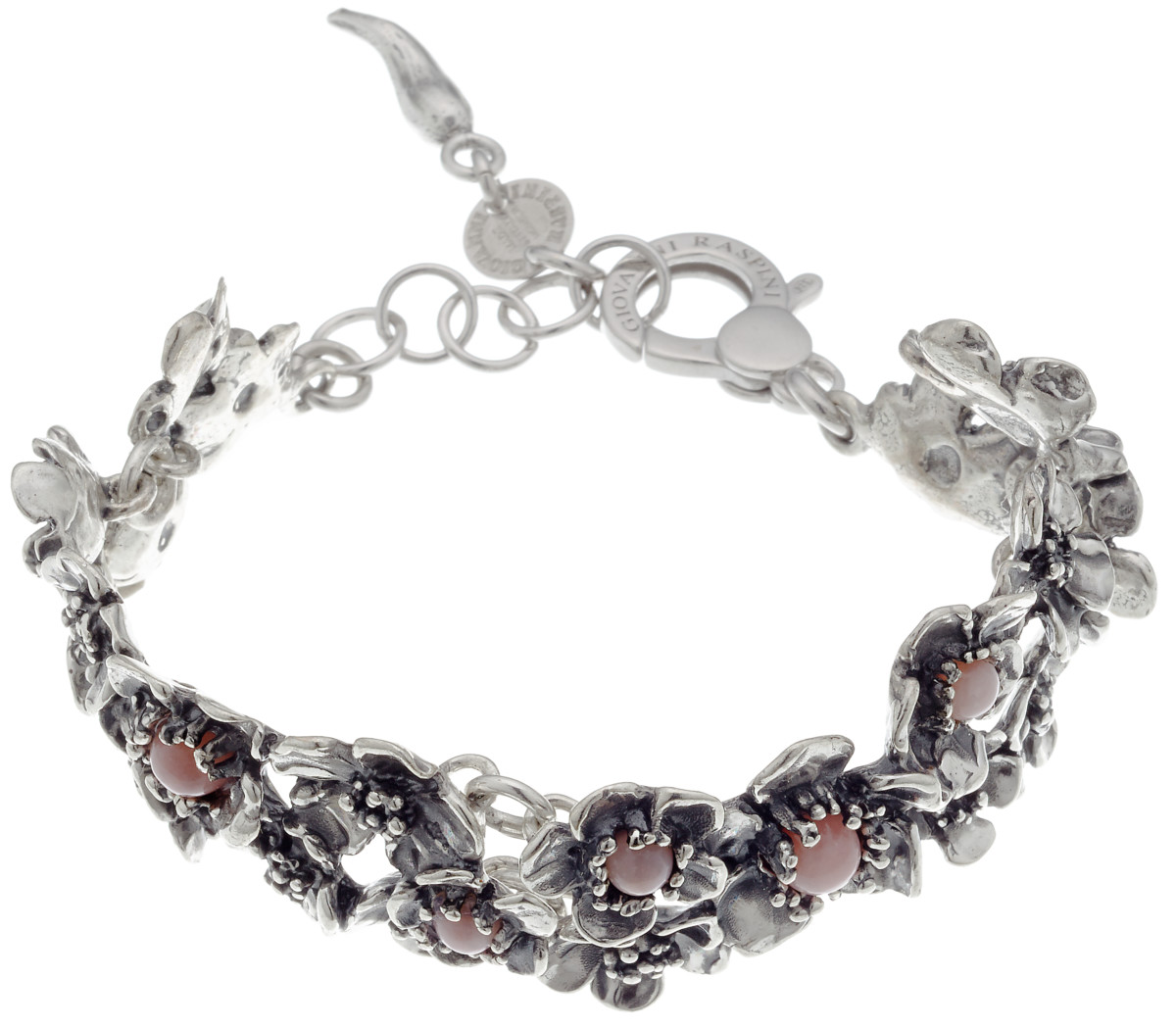 Giovanni Raspini unveils regal SS18 designs