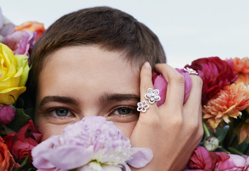 GALLERY: Get back to nature with Graff's Wild Flower collection