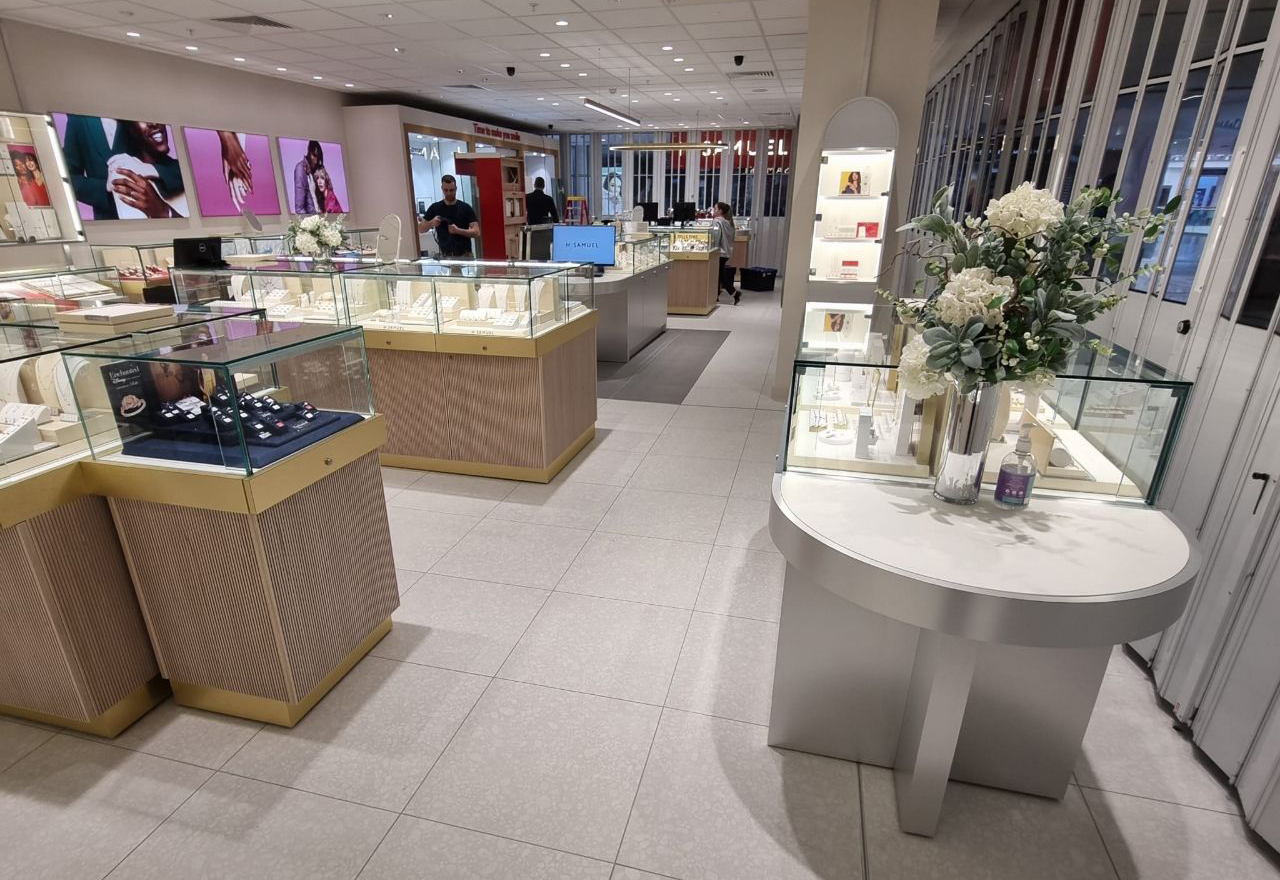 FIRST LOOK: Pandora unveils new store concept