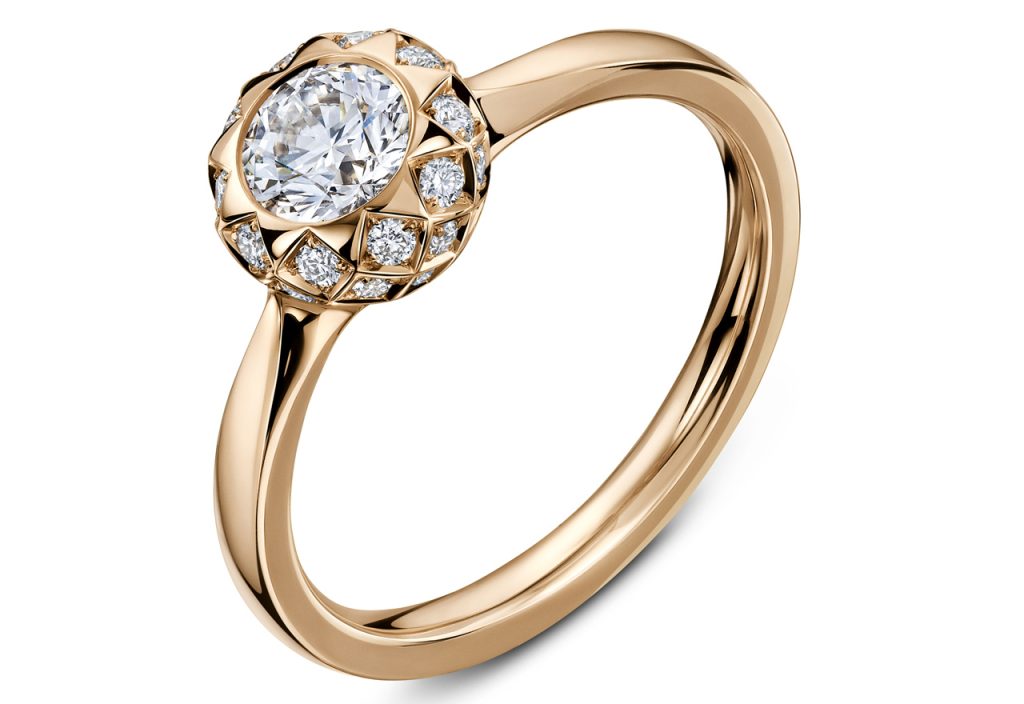 GALLERY: Andrew Geoghegan debuts new exclusive new halo setting