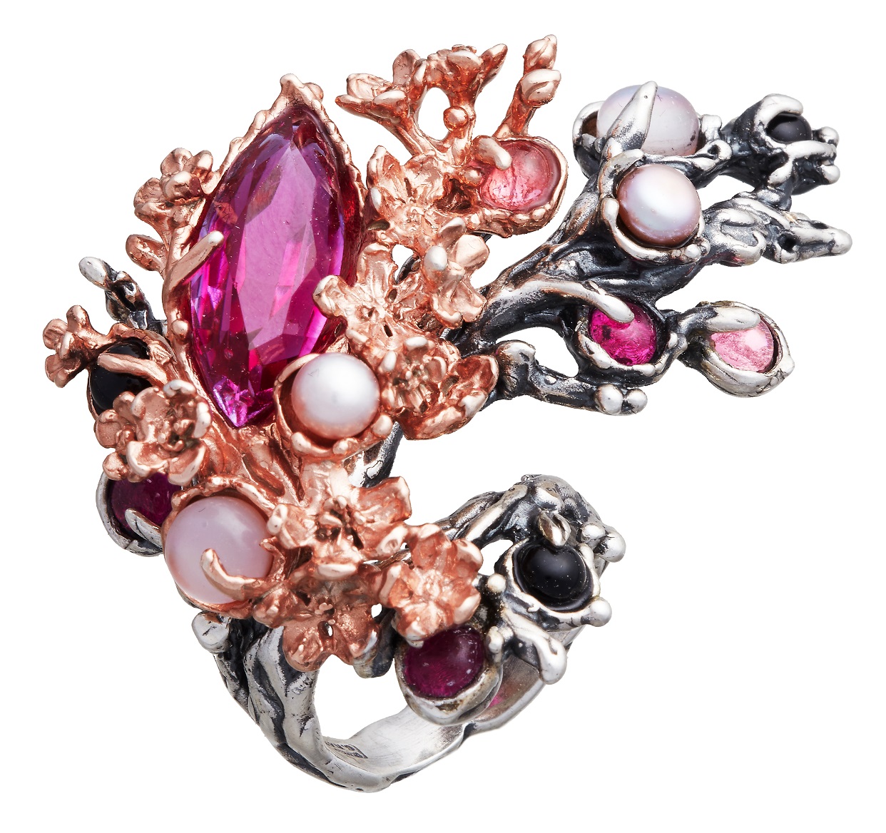 Giovanni Raspini launches limited edition ring collection