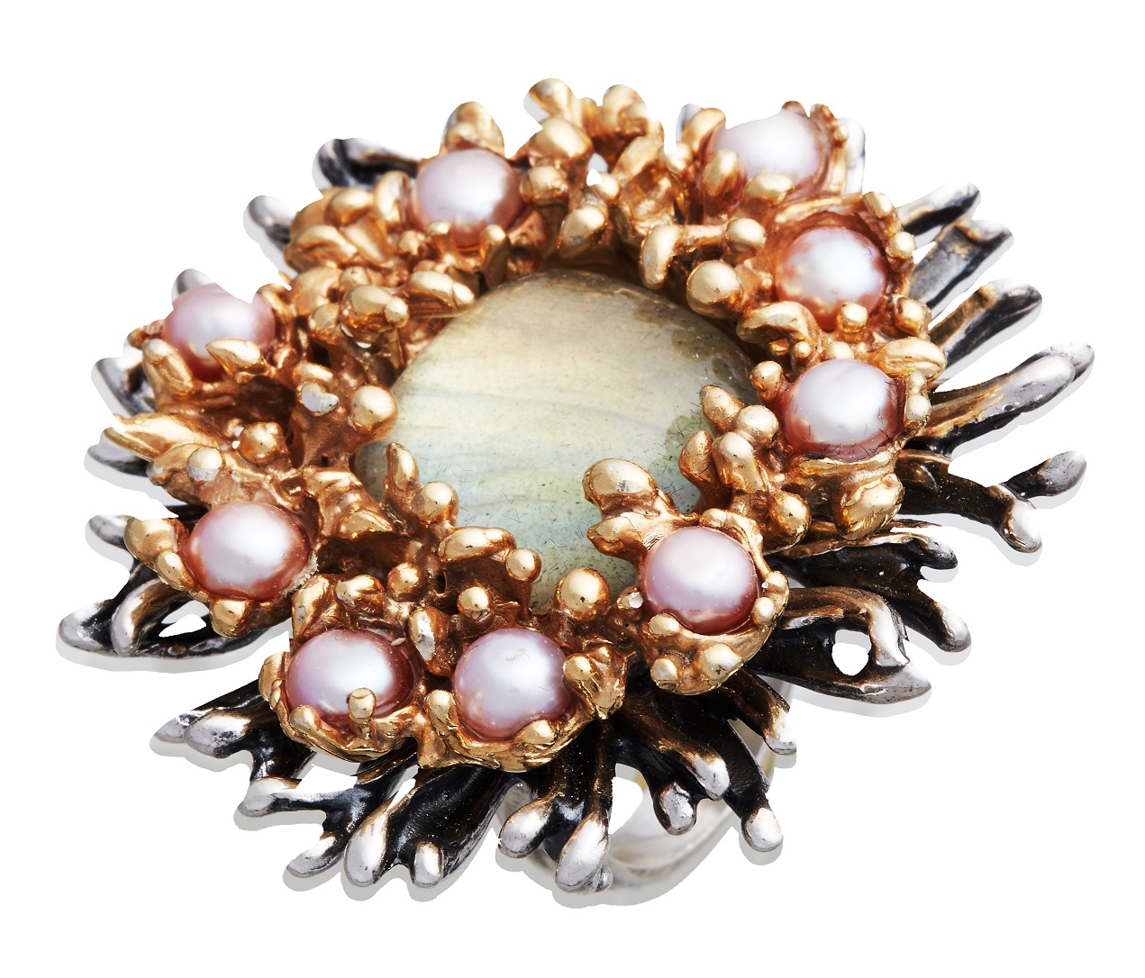 Giovanni Raspini launches limited edition ring collection